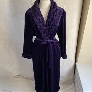 Vintage | Intimates & Sleepwear | Vintage Ml Velvet Robe Purple Velour ...